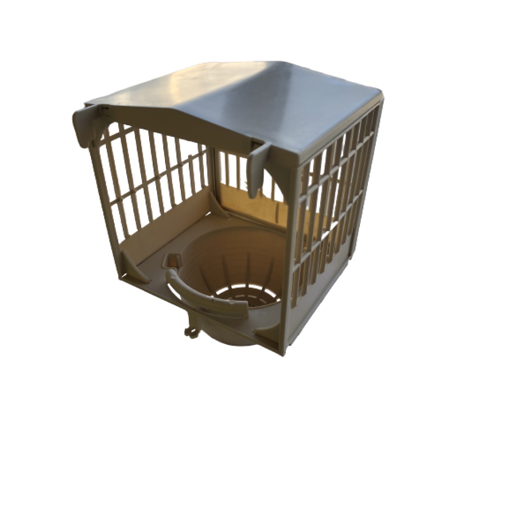 10004 External plastic nest